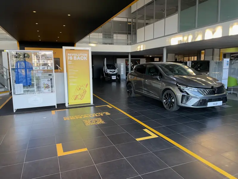 Garage Renault : Cannes - Retail Renault Group