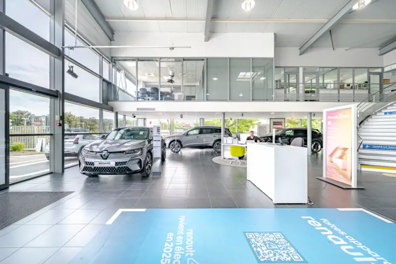 Garage Renault : Cannes - Retail Renault Group